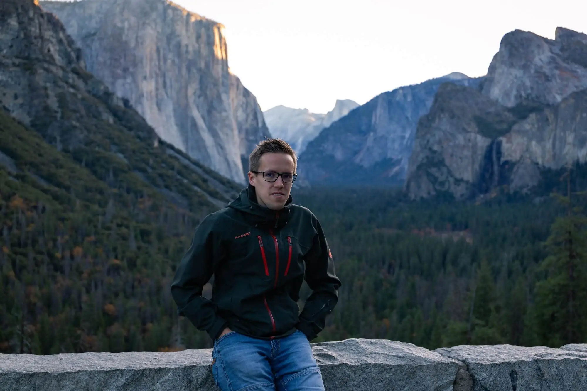 Innovative and sustainable web projects, consulting, strategy and AI - flossels.ch